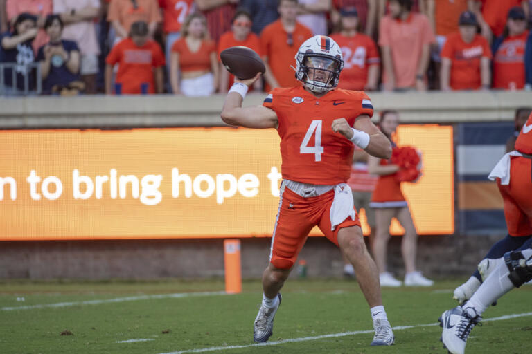 UVA starting quarterback Chandler Morris leaves game with injury ...